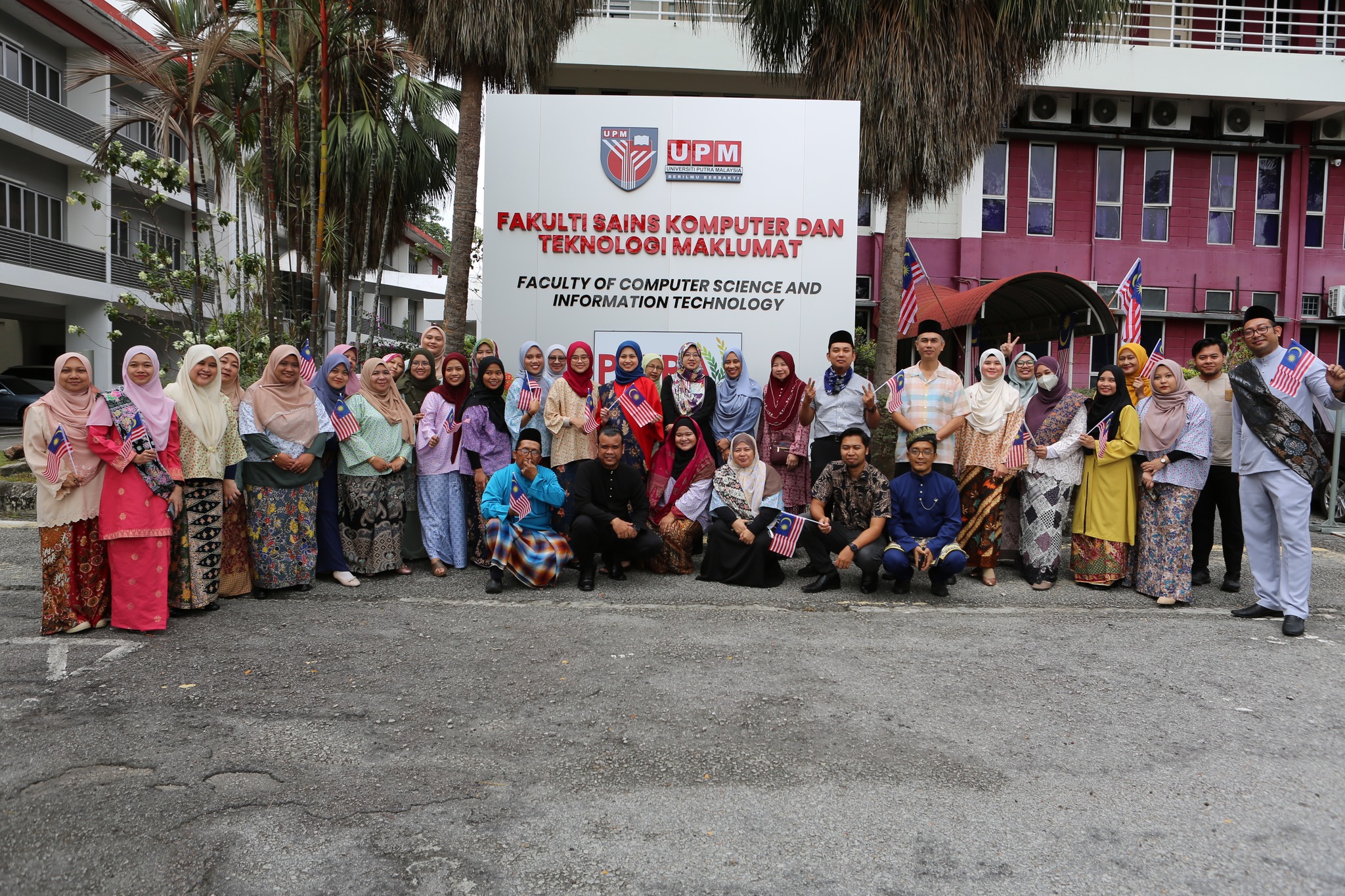 Congratulations to FSKTM for the excellent teamwork and dedication in ...