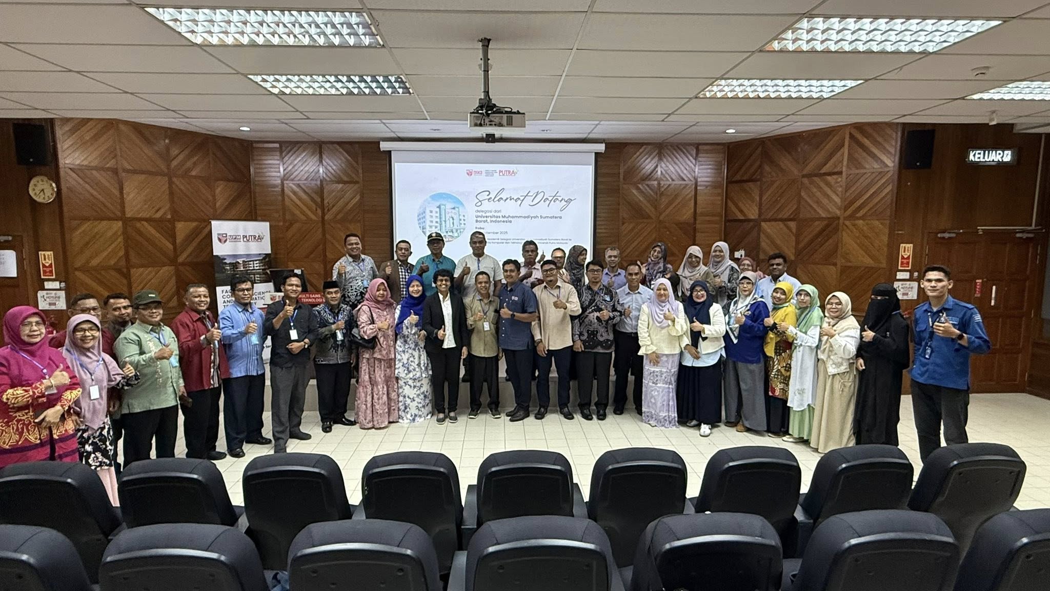 Tahniah diucapkan kepada Dr. Amir Rizaan, Ketua Unit Mobiliti Pelajar ...